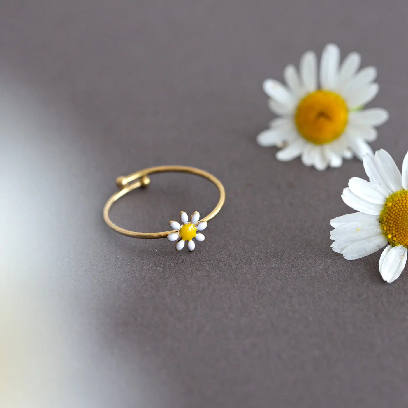 Doris Daisy Flower Enamel Ring Stainless Steel